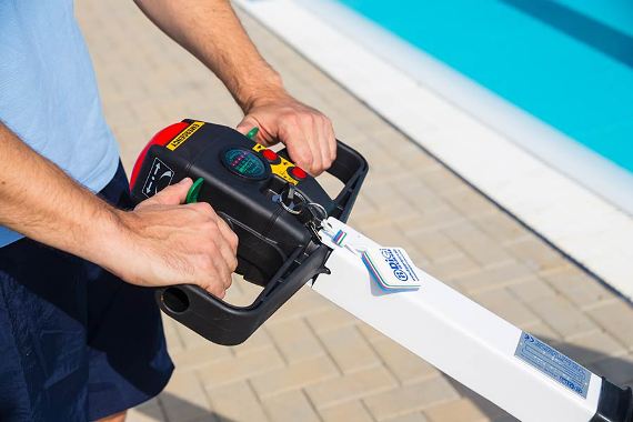 ΑΝΑΒΑΤΟΡΙΟ ΓΙΑ ΑΤΟΜΑ ΜΕ ΑΝΑΠΗΡΙΑ ΣΤΟ ΚΟΛΥΜΒΗΤΗΡΙΟ ΤΟΥ ΟΑΚΑ | OAKA